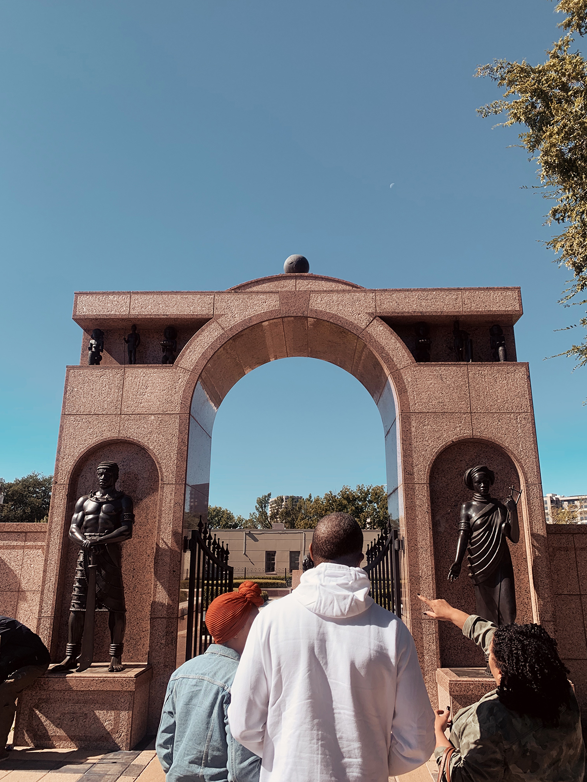 Freedman’s Memorial: A Place for Healing – South Dallas Cultural Center