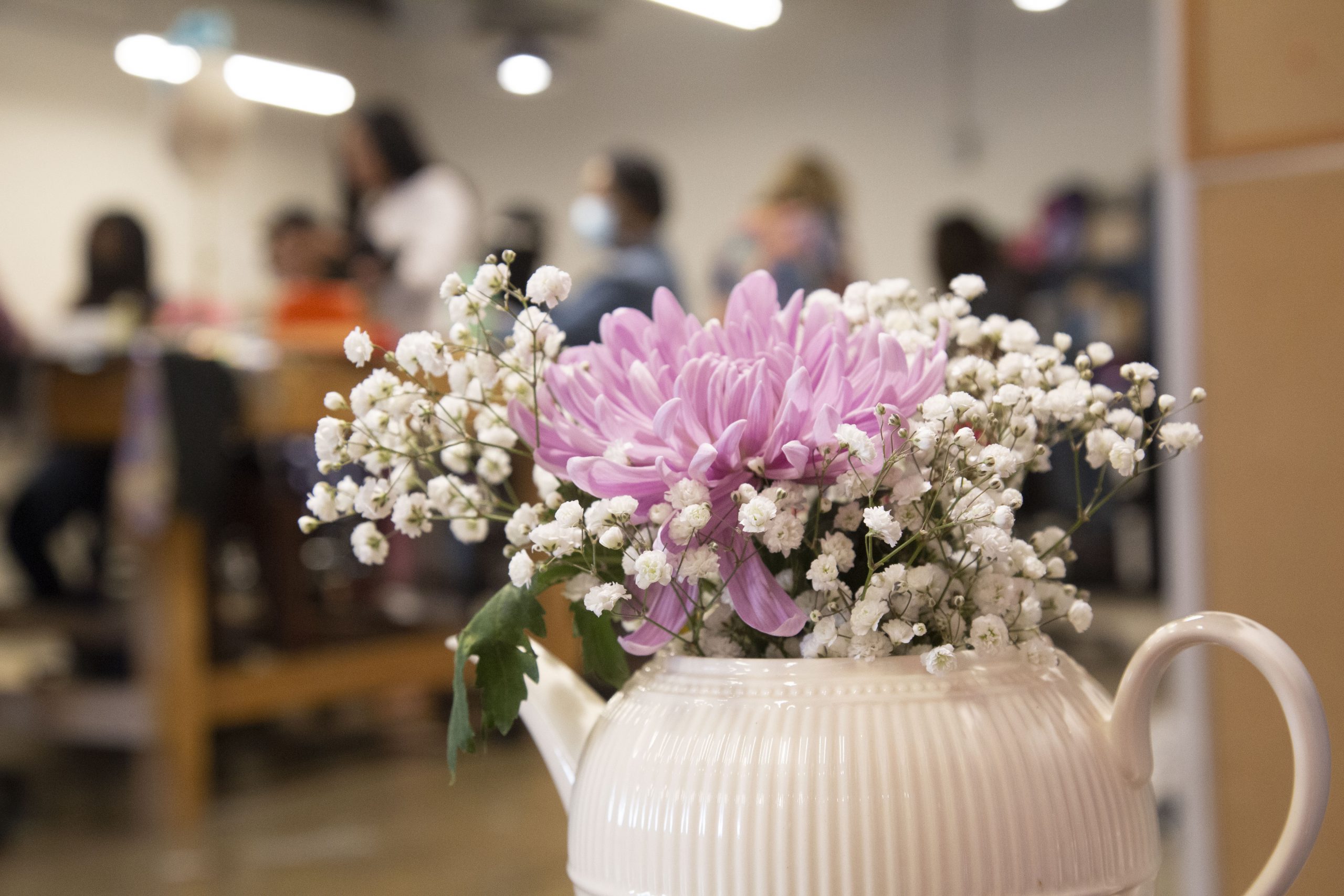 Floating Feather Fascinators Workshop – South Dallas Cultural Center